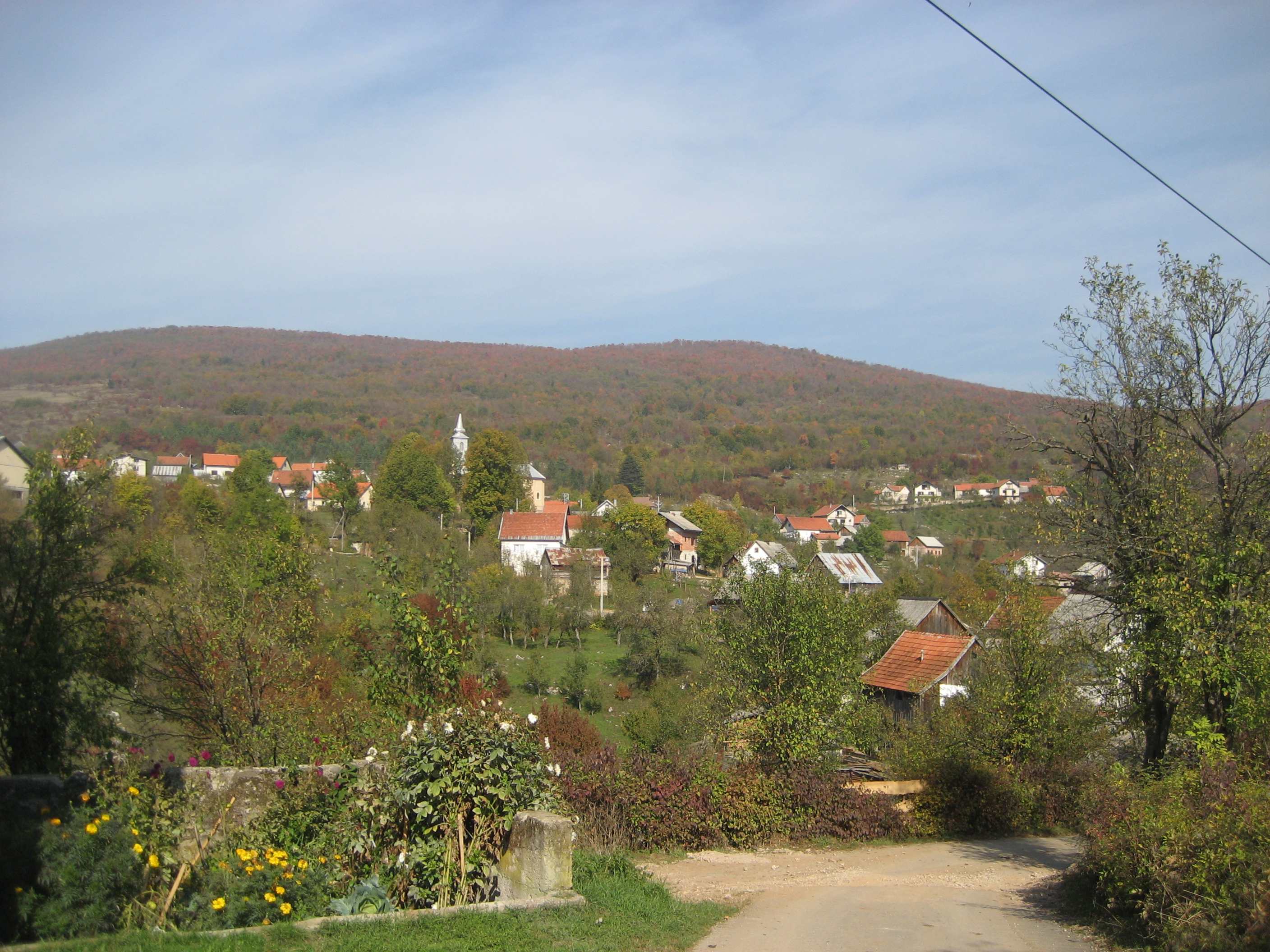Kuterevo - malo ličko mjesto suživota čovjeka, prirode i kralja ...