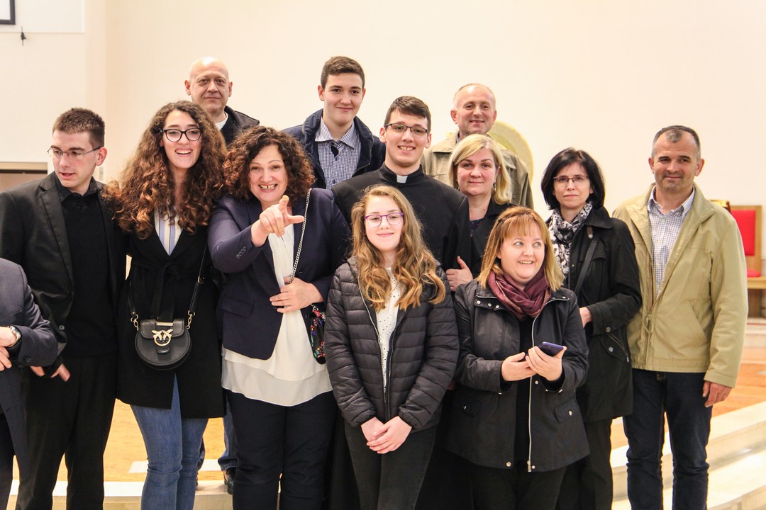 Kandidat za sveti red Mate Cikoja: Želim ljude upućivati na Boga! | HKM