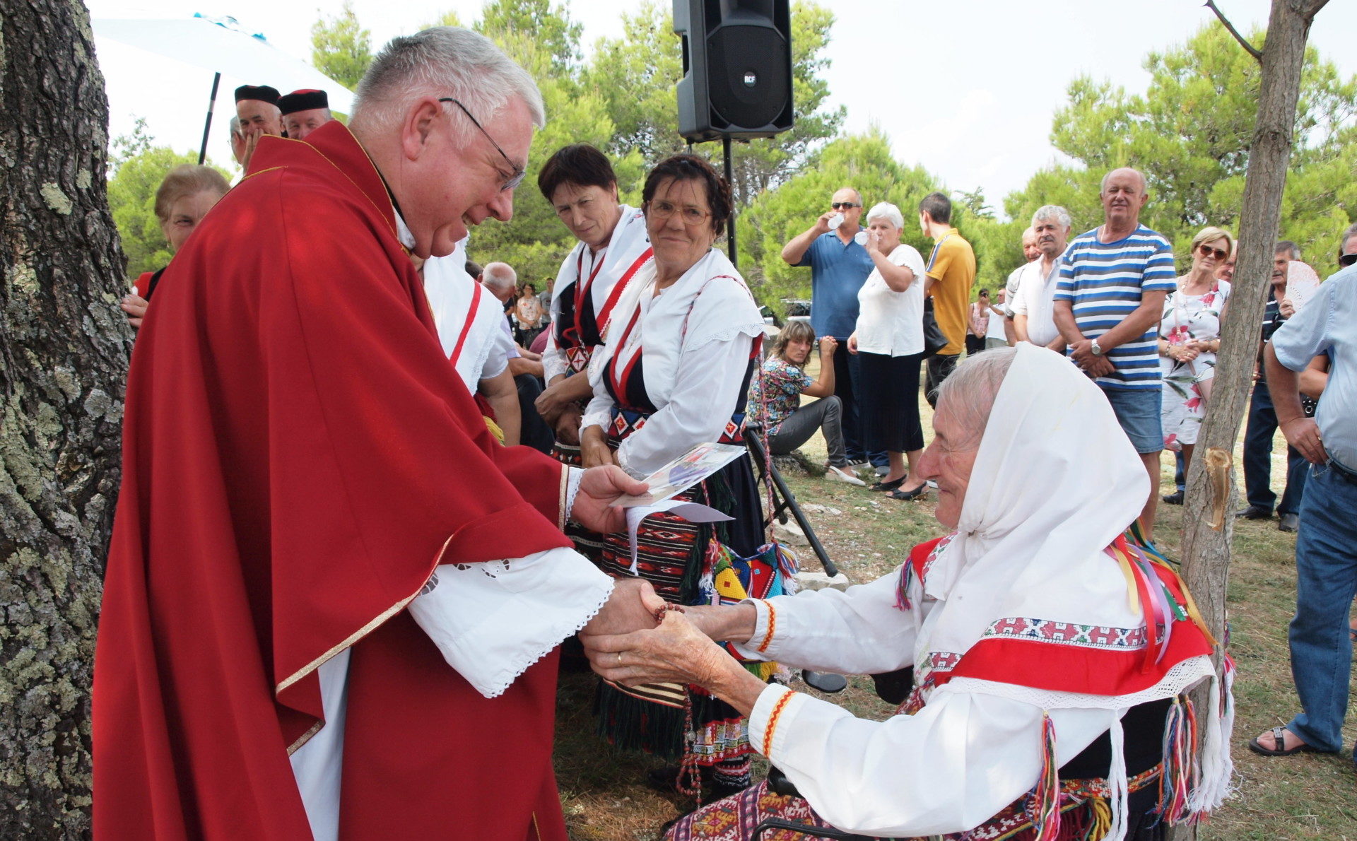 Alojzije kardinal Stepinac - Duhovna oporuka: "Sve će proći, ali Bog ...