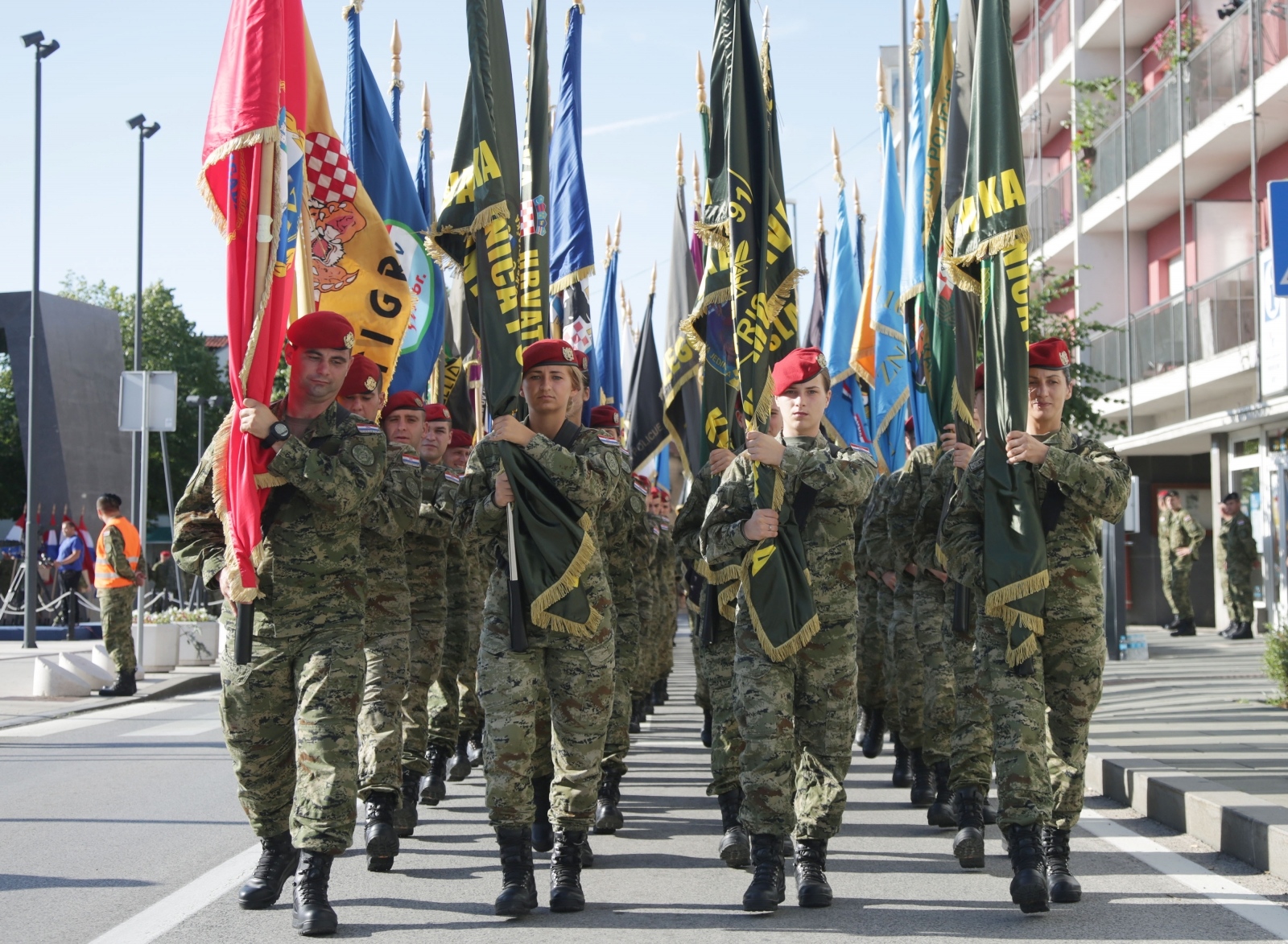 Teško ranjen pripadnik Specijalne jedinice policije Teško ranjen pripadnik Specijalne jedinice policije