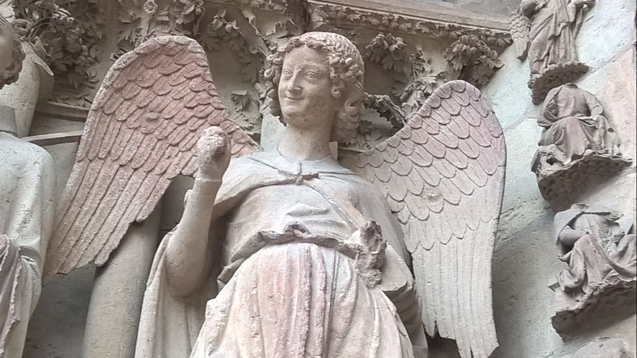 Mogu li anđeli pjevati ili govoriti? | HKM