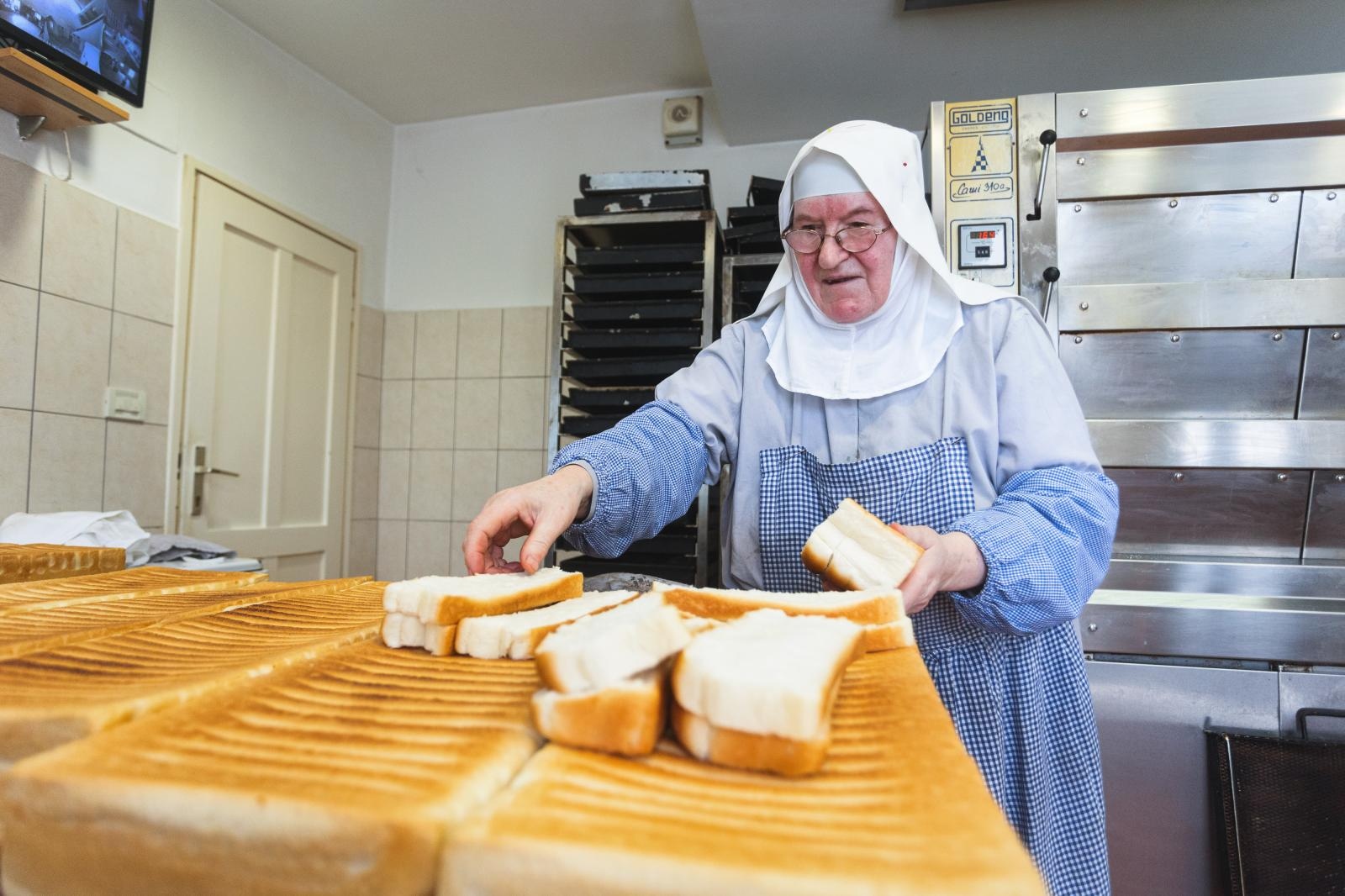 Paški baškotin proizvodi se samo u benediktinskom samostanu u Pagu uz ...