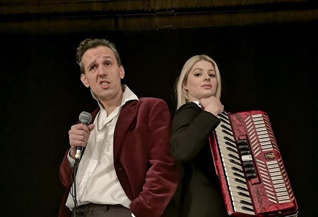 PRVA HRVATSKA ROMSKA MONODRAMA Tko je Rikimartin Horvat otkriva glumac ...