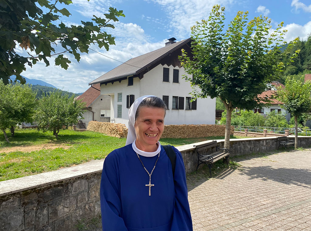 Ondje gdje bijeli šlajer donosi nadu i milosrđe | HKM