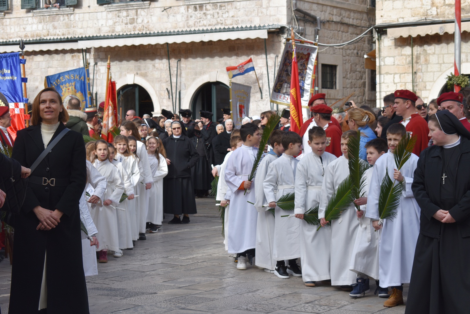 Svečana procesija ulicama Grada na svetkovinu sv. Parca | HKM