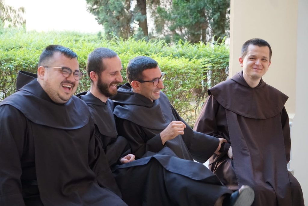 Brat Jakov od Križa Milić: Karmel uđe na mala vrata i osvoji čovjeka! | HKM