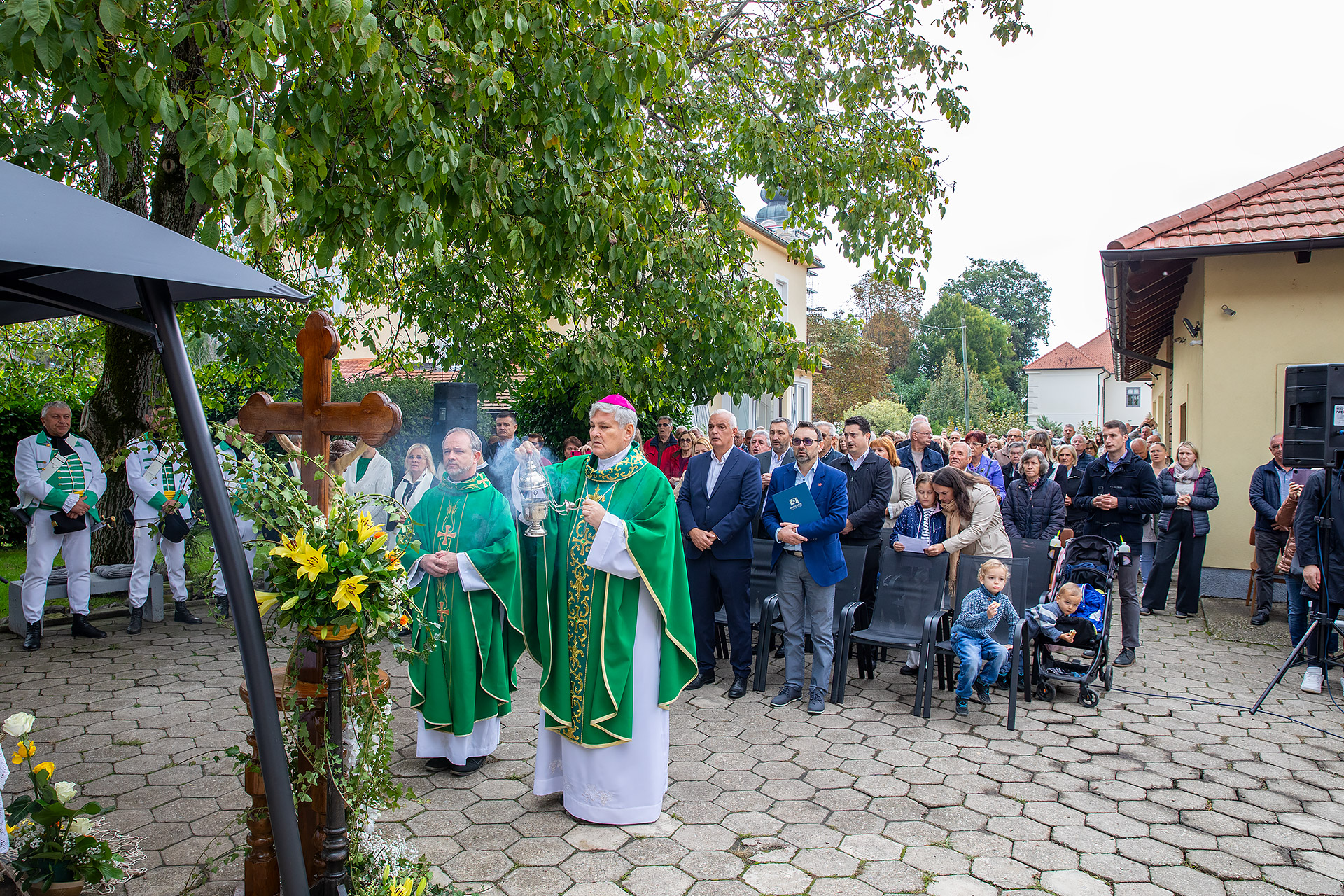 220 GODINA Župe sv. Petra apostola u Ivanić-Gradu | HKM