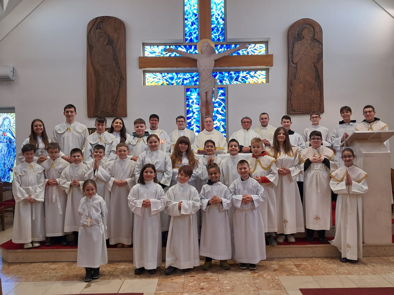 Ministranti iz Siska: „Papa, mi te volimo!“ | HKM
