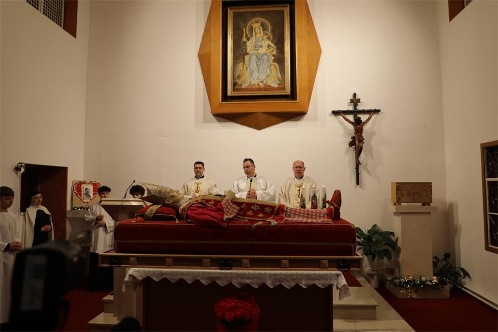 Povratak relikvija bl. Alojzija Stepinca u Zagreb i zatvaranje ...